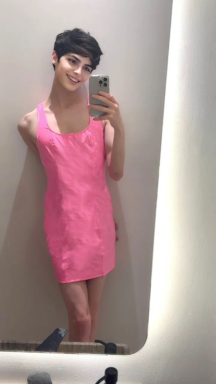 Roro lebanon big dick | Shemale Escort in Riyadh Saudi Arabia | - HOT.com